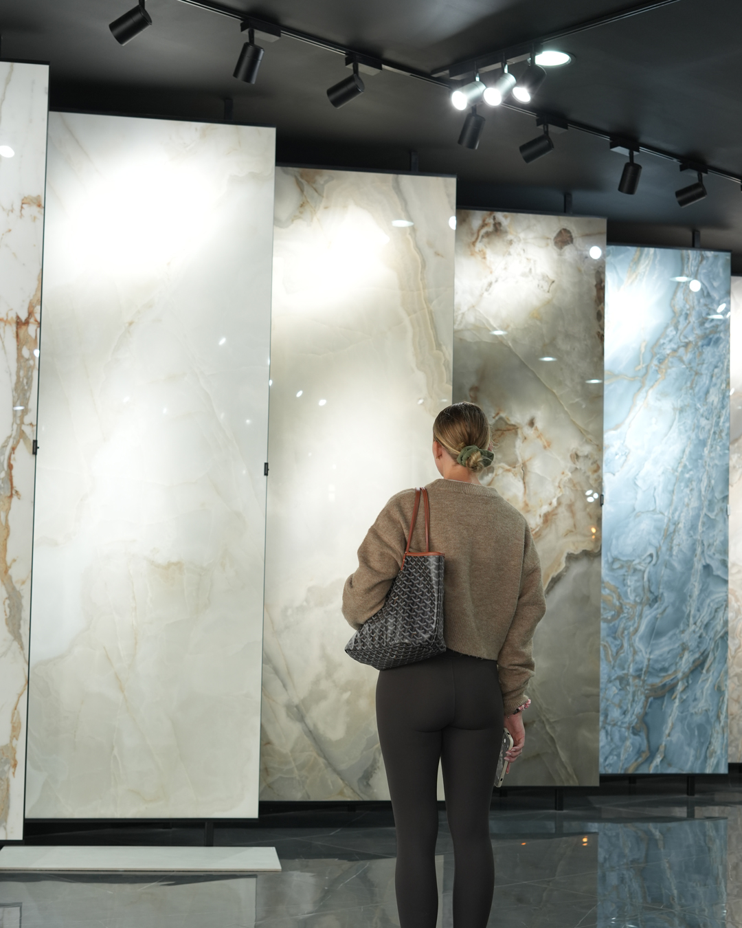ARABUILD | Ceramics & Porcelain Tiles